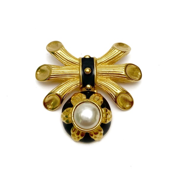 Fendi | Jewelry | Vintage Fendi Signed Goldtone Black Enamel Faux Pearl ...